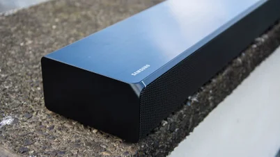Samsung HW-MS650 review: The innovative soundbar with distortion ...