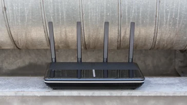 TP-Link Archer VR2800 review: Fast, furious Wi-Fi at a reasonable price ...