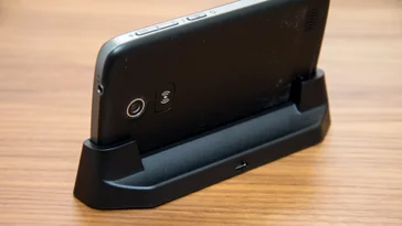 Doro 8030 review: The perfect phone for the older generation | Expert ...