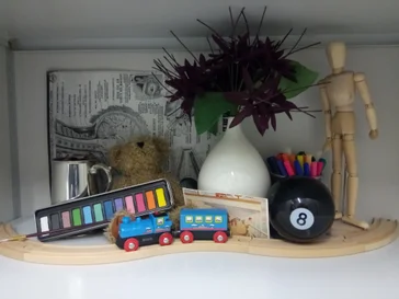 EE Hawk review: A budget Android phone that struggles to stay airborne ...