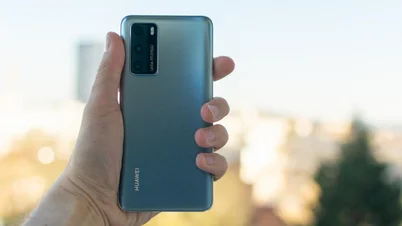 Huawei P40 review: Stripped-back brilliance | Expert Reviews