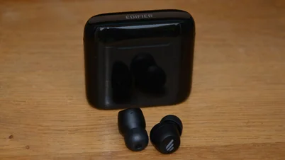 Edifier TWS6 review: Sweet sounds, petite and discreet | Expert Reviews