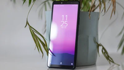 Sony Xperia 10 II review: A mid-range monolith | Expert Reviews