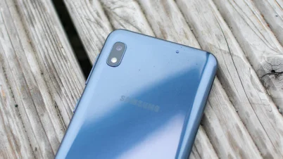 Samsung Galaxy A10 review: Great in its day, but you can do better for ...
