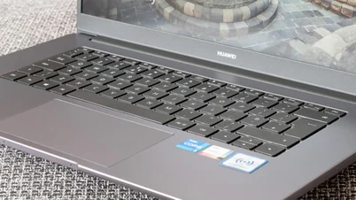 Huawei MateBook D15 (2021) review: A thoroughly decent laptop | Expert ...