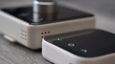 Hive Thermostat Mini review: The smallest, cheapest smart thermostat ...