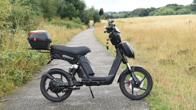 Eskuta SX 250 review: A plush, moped-style ride with e-bike convenience ...
