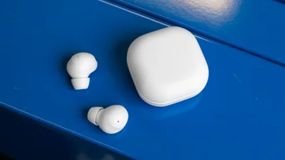 Samsung Galaxy Buds2 Pro review: Iterative earbuds that will appeal to ...