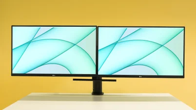 LG Ergo Dual 27QP88D-B2 review: A surprisingly affordable dual-monitor ...