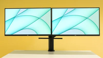 LG Ergo Dual 27QP88D-B2 review: A surprisingly affordable dual-monitor ...