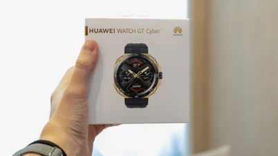 The modular Huawei Watch GT Cyber lets you swap out the case and strap ...