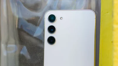 Samsung Galaxy S23 Plus review: Middle of the road? | Expert Reviews