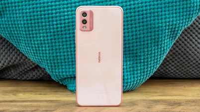 Nokia C32 review: Out of its depth | Expert Reviews