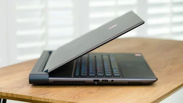 Alienware m16 R1 AMD review: A fantastic tale of dragons and aliens ...