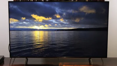 Hisense E7K Pro review: A capable 4K TV that wins at gaming | Expert ...