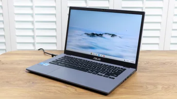 Asus Chromebook Plus CX34 review: The mass market Chromebook comes of ...