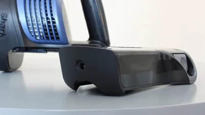 Shark IZ202UK review: A brilliant budget vacuum cleaner | Expert Reviews