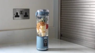 Ninja Blast Cordless Portable Blender review: Blend anywhere – no ...