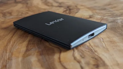 Lexar SL500 review: Super-slim mobile storage with serious speed ...