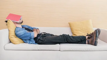 17 benefits of napping: Why a short daytime sleep is good for you ...