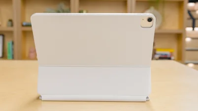 Apple iPad Air 13in (M2, 2024) review: The best “pro” iPad for most ...