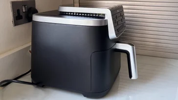 Ninja Air Fryer Pro 4.7l AF140UK review: A space-saving air fryer that ...