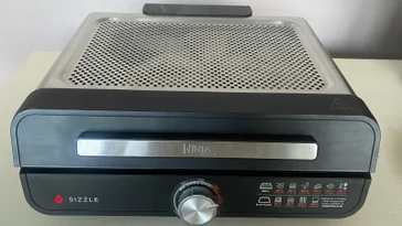 Ninja Sizzle Indoor Grill & Flat Plate review: Simple high-heat cooking ...