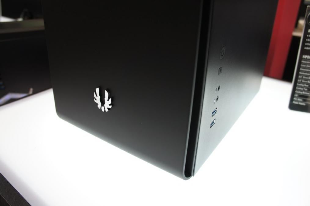 Computex: BitFenix focuses on Mini-ITX for its 2013 cases | Expert Reviews