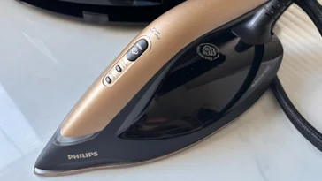 Philips PerfectCare 8000 review: Sleek and adaptable | Expert Reviews