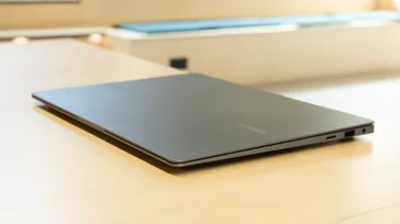 Samsung Galaxy Book5 Pro review: A decent but pricey compact OLED ...
