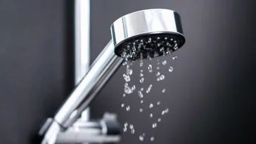 Why is my shower head leaking? 5 reasons why and how to fix them ...