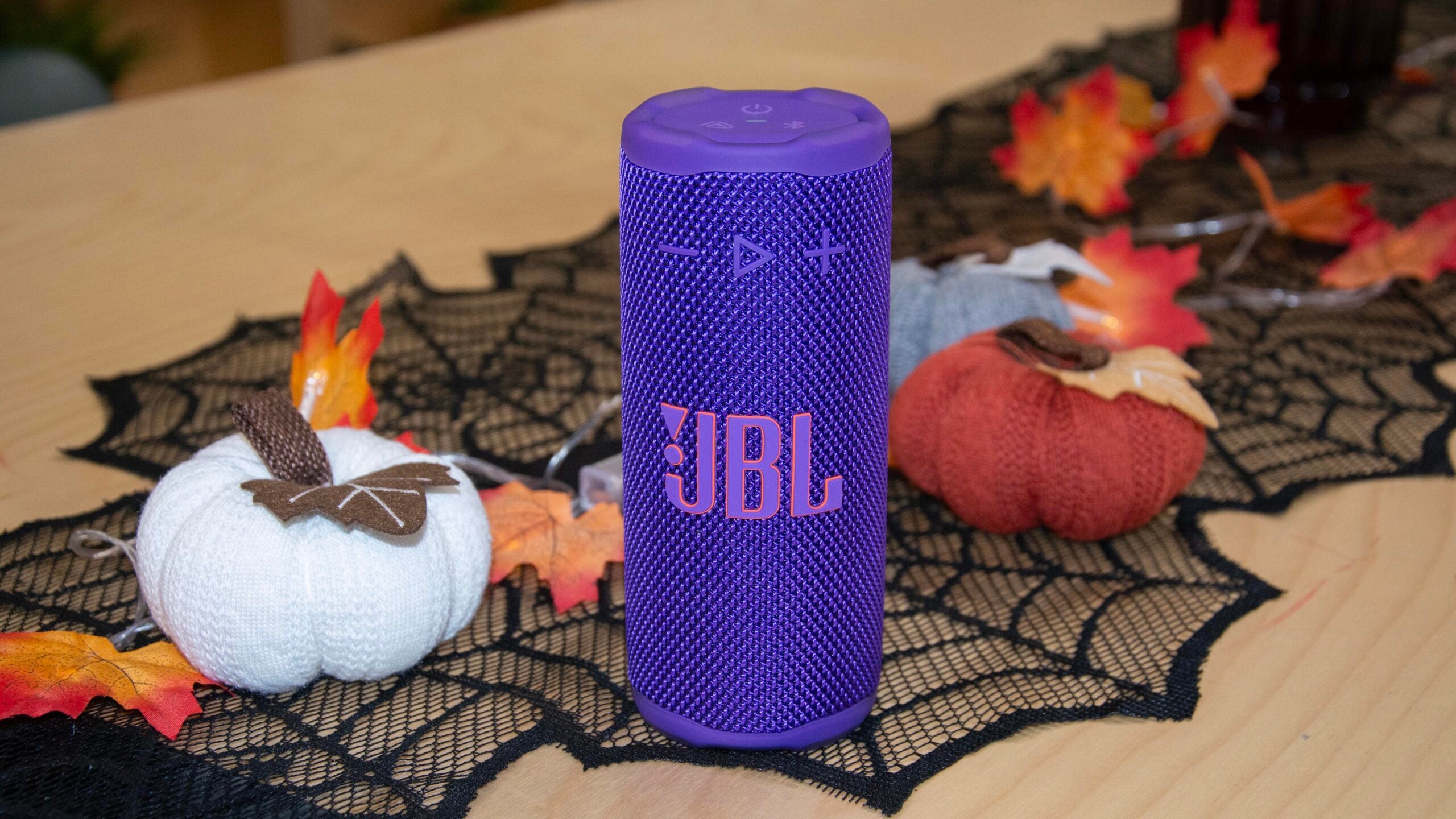 JBL Grip review: Portable power in the palm of your hand | Expert Reviews