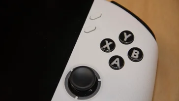 Lenovo Legion Go S (Windows/AMD Ryzen 2 Go) review: No-Go for demanding ...