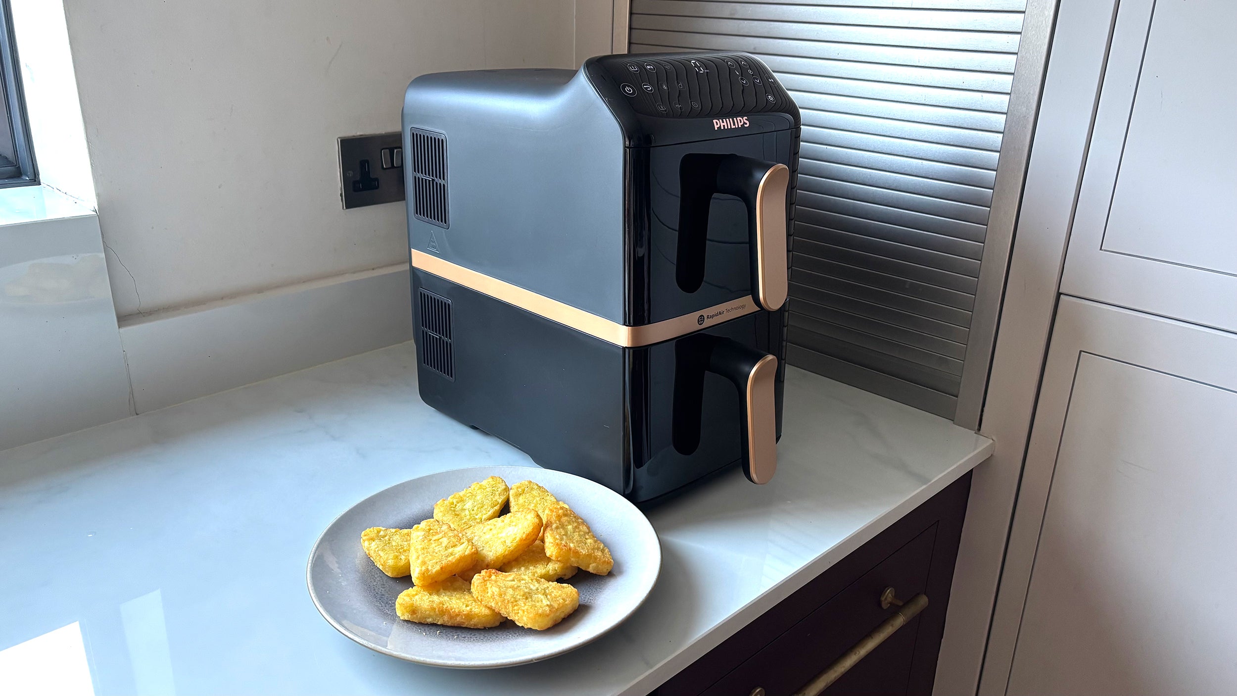 Philips 4000 Series Stacked Dual Basket Air Fryer review | Expert Reviews